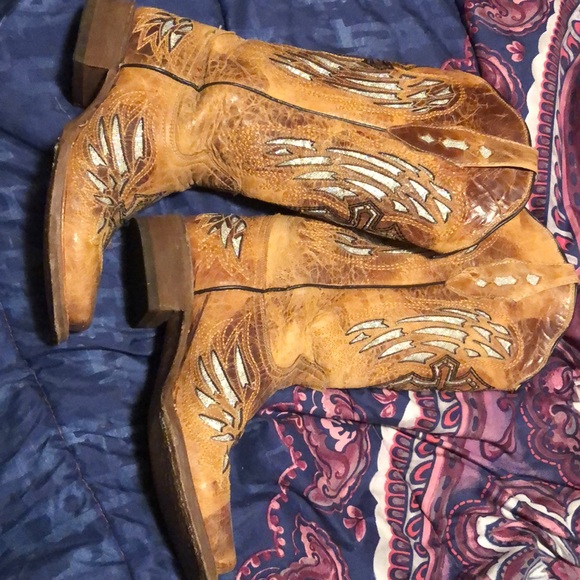 Ariat | Shoes | Limited Edition Angel Wing And Cross Ariat Boots | Poshmark